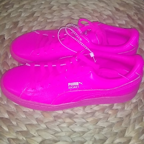 Puma | Shoes | Nwt Puma Neon Sneakers | Poshmark